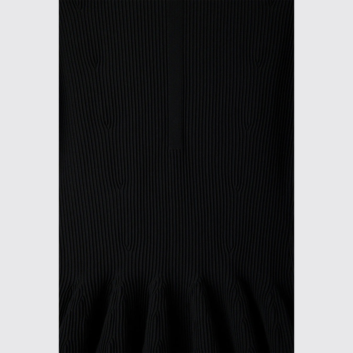 HYPHA COLLARLESS FLARE JACKET – OBLIGE