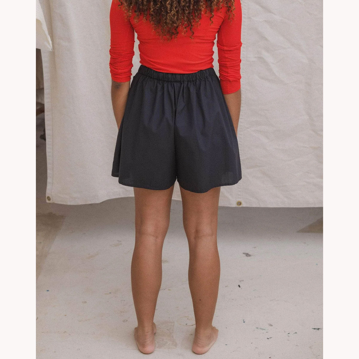 CABLE SHORTS-BLACK- – OBLIGE